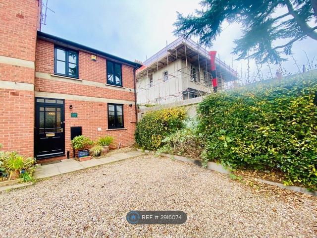 Portland Place West, Leamington Spa CV32, 2 bed terraced house to rent, £1,700 pcm | PrimeLocation