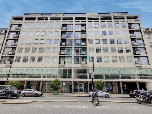 Portland Place, London W1B, 3 bed flat to rent, £6,000 pcm | PrimeLocation