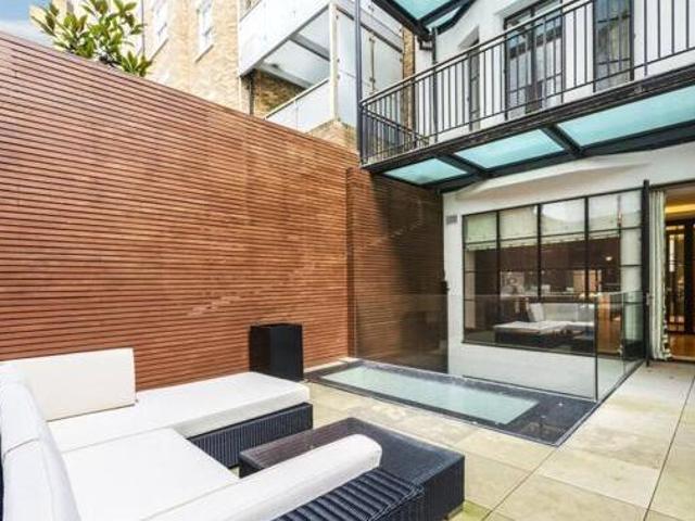 Portland Place, South Marylebone, 3 Bedroom Property