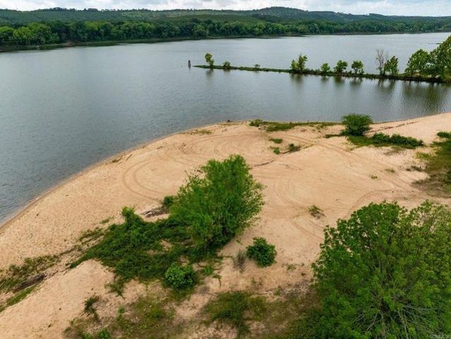 Portland Rd, Morrilton, AR 72110