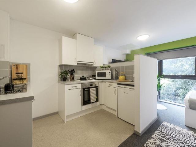 Portland Road, Newcastle NE2, Studio to rent, £975 pcm | PrimeLocation