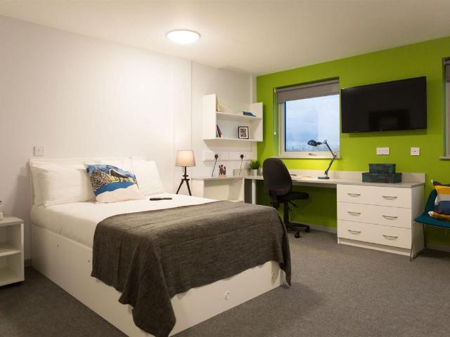 Portland Road, Newcastle NE2, Studio to rent, £975 pcm | PrimeLocation
