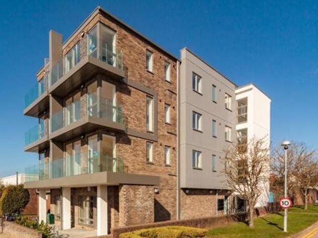 Portland Road, Hove, 2 Bedroom Flat