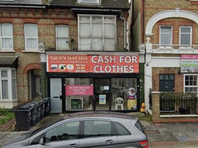 Portland Road, London, High Street Retail