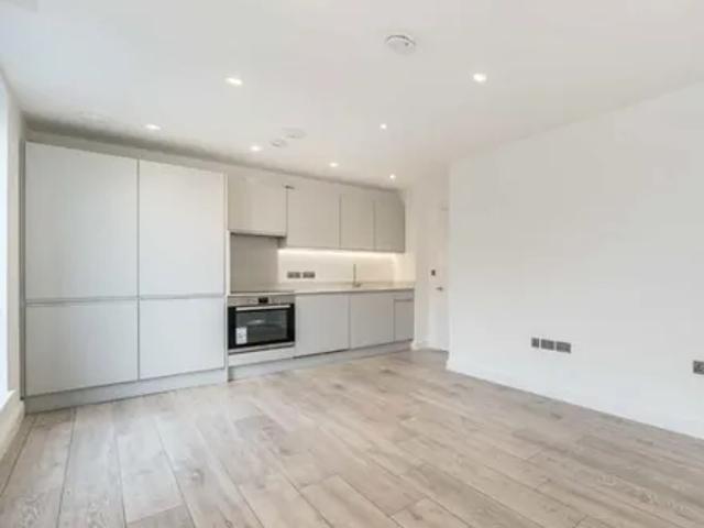 Portland Road, London, SE25 4FE, United Kingdom | 3 bed apartment for rent #166365747 | Rentberry