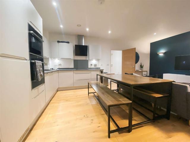 Portland Square, Old Shoe Factory Portland Square BS2, 2 bed flat to rent, £2,350 pcm | PrimeLocation