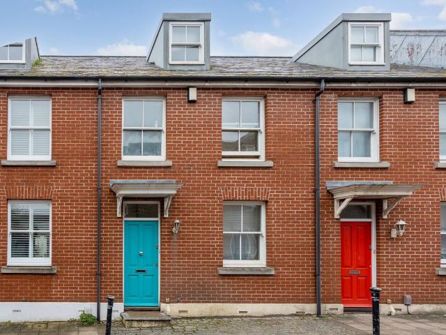 Portland Street, Brighton BN1, 3 bed terraced house to rent, £2,675 pcm | PrimeLocation