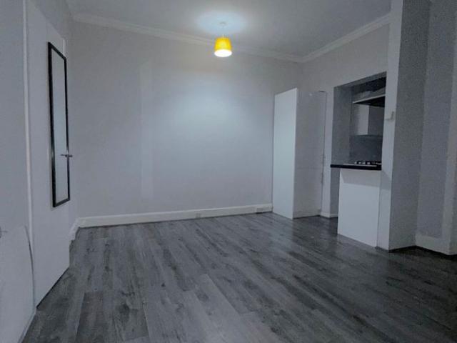 Portland Street, Troon KA10, 1 bed flat to rent, £550 pcm | PrimeLocation