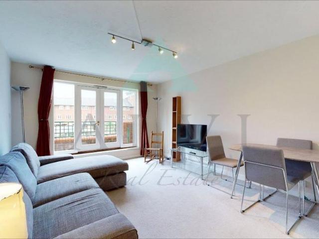 Portman Gate, London NW1 2 bed duplex to rent £3,300 pcm £762 pw