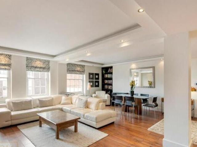 Portman Square, Marylebone, 2 Bedroom Apartment