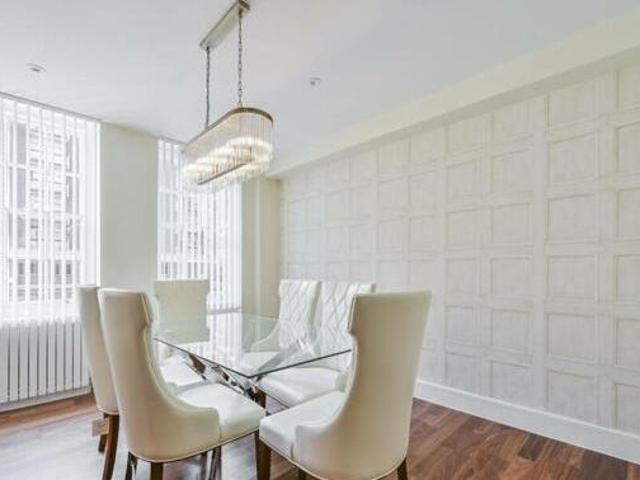 Portman Square, Marylebone, 3 Bedroom Flat