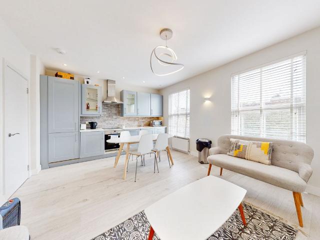 Portnall Road, London W9, 2 bed flat to rent, £2,700 pcm | PrimeLocation