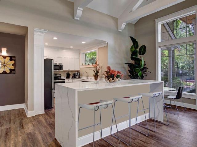 Portsmith 3 Bedroom Apartment for Rent at 12121 Admiralty Way, Everett, WA 98204