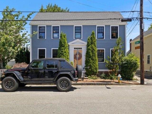 Portsmouth NH 03801 104759323