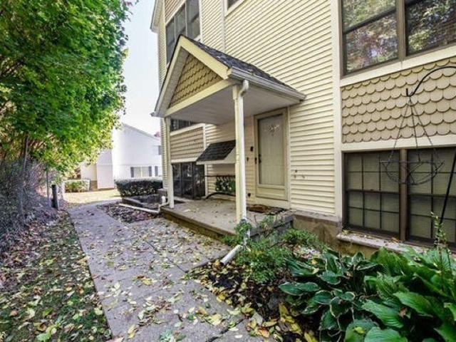 Portsmouth Ct, Hamburg, Condo For Sale