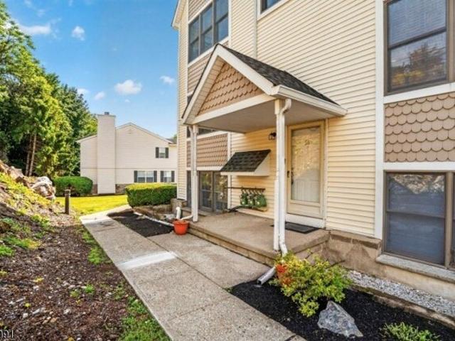 Portsmouth Ct Unit,hamburg, Home For Sale