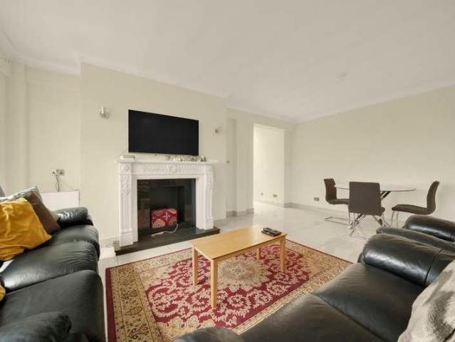 Portsea Hall, Portsea Place, London, W2
