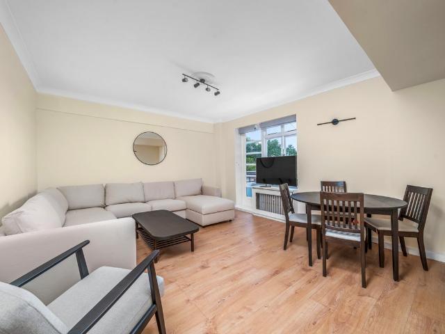 Portsea Place, London W2, 1 bed flat to rent, £2,500 pcm | PrimeLocation