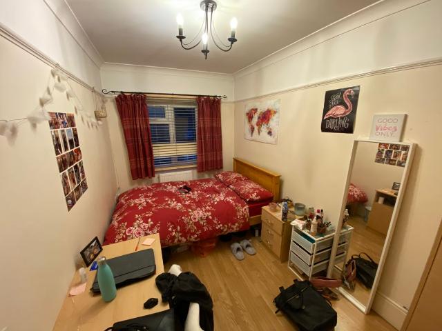 Portswood Road, Portswood Southampton SO17, 3 bed flat to rent, £1,248 pcm | PrimeLocation