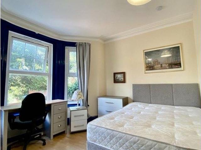 Portswood Road, Southampton SO17, Room to rent, £780 pcm | PrimeLocation