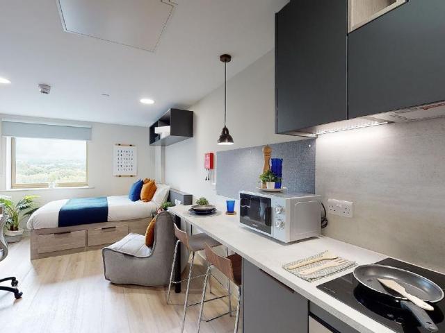 Portswood Road, Southampton SO17, Studio to rent, £1,343 pcm | PrimeLocation