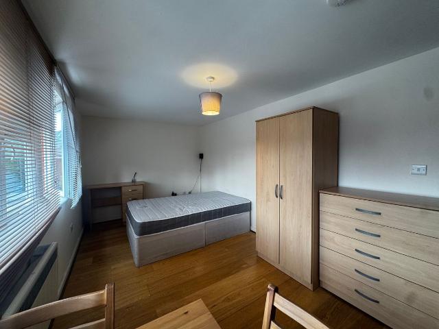 Portswood Road, Southampton SO17, Studio to rent, £715 pcm | PrimeLocation