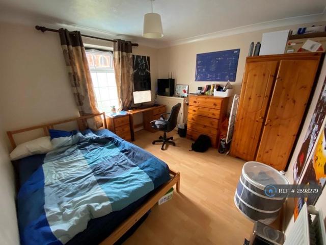 Portswood Road, Southampton, SO17 3 bed terraced house to rent £1,495 pcm £345 pw