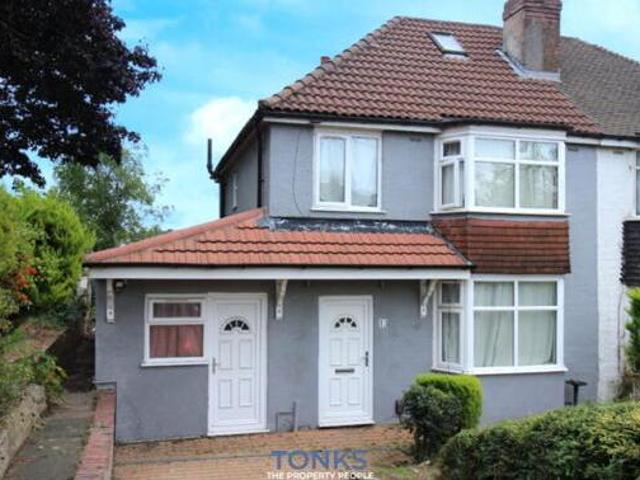 Portway Hill, Rowley Regis, 4 Bedroom Semi detached