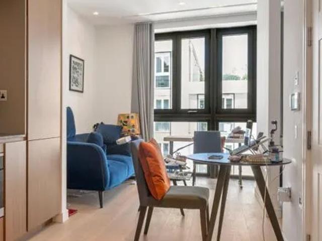Portugal Street, Camden, London, Wc2a | Studio loft for rent #165135978 | Rentberry