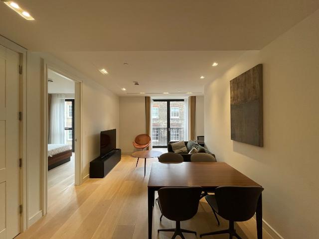 Portugal Street, Holborn WC2A, 1 bed flat to rent, £6,067 pcm | PrimeLocation
