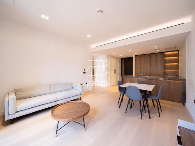 Portugal Street, London WC2A, 2 bed flat to rent, £6,500 pcm | PrimeLocation