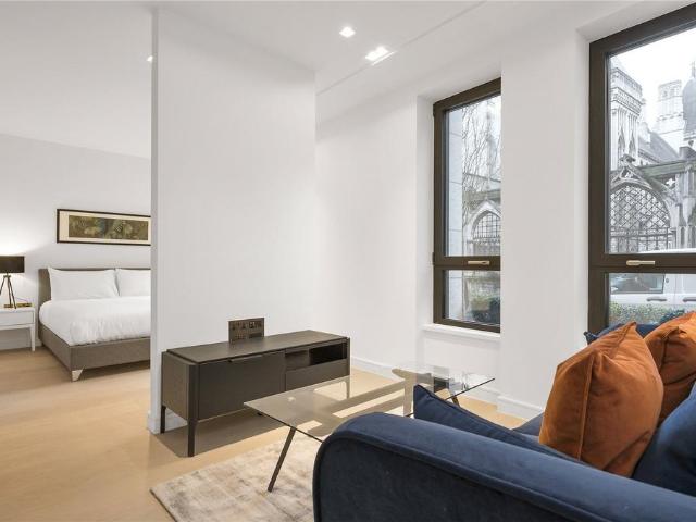 Portugal Street, London, WC2A Studio to rent £4,333 pcm £1,000 pw