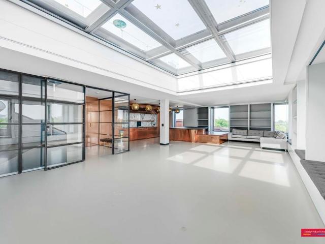 Porchester Road, Bayswater, London, W2 3 bed flat to rent £11,916 pcm £2,750 pw