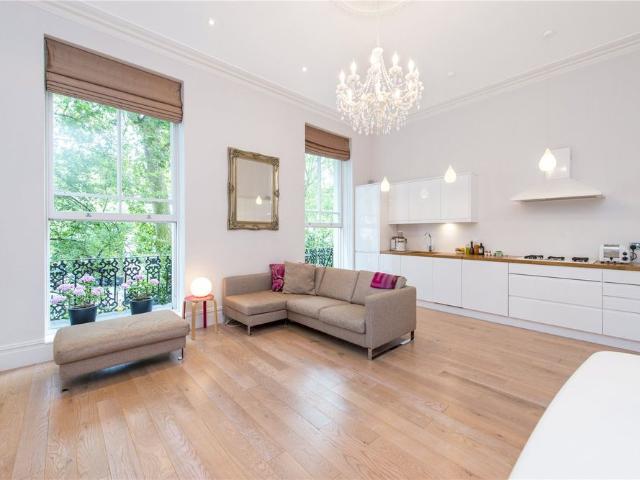Porchester Square, Notting Hill, W2, London
