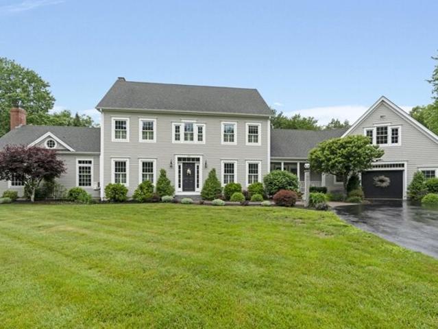 Porcupine Ridge Way, Cumberland, Home For Sale
