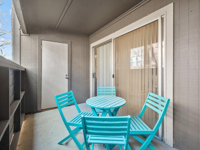 Post Oak Place 1 Bedroom Apartment for Rent at 13950 Trinity Blvd, Fort Worth, TX 76155 CentrePort Business Park