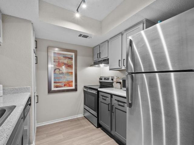 Post Oak Place 1 Bedroom Apartment for Rent at 13950 Trinity Blvd, Fort Worth, TX 76155 CentrePort Business Park