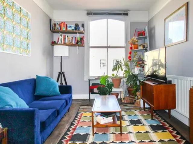 Post Office, 118 120 Kingsland High Street, London, E8 2NX, United Kingdom | 1 bed apartment for rent #168181690 | Rentberry