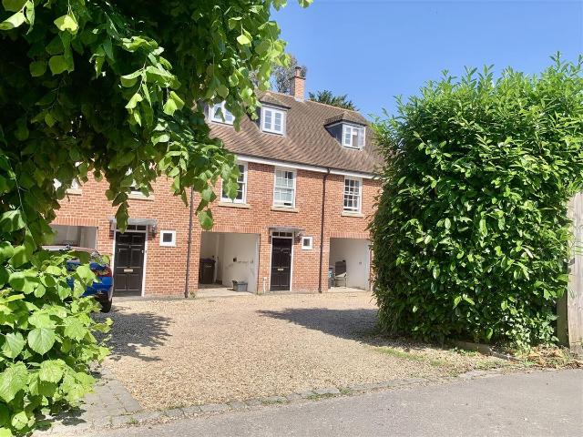 Post Office Lane, Pewsey SN9, 3 bed terraced house to rent, £1,400 pcm | PrimeLocation