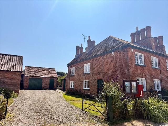 Post Office Row, Kirbyunderdale, York YO41, 3 bed end terrace house to rent, £1,200 pcm | PrimeLocation