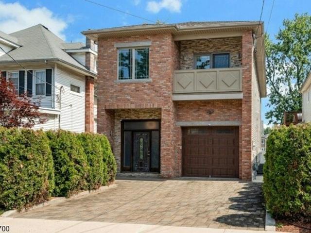 Post Ave, Lyndhurst, Home For Sale