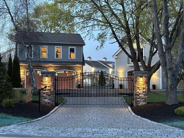 Post Rd, North Hampton, Home For Sale