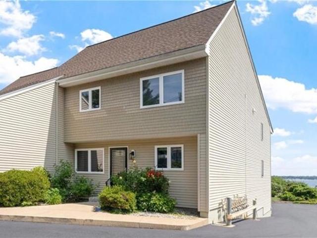 Post Rd Apt,warwick, Condo For Sale