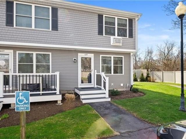 Post Rd Apt,warwick, Home For Sale