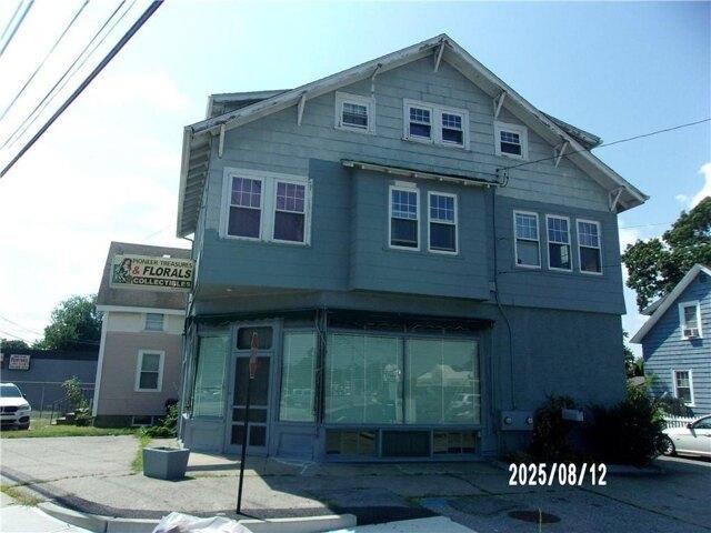Post Rd, Warwick, Home For Sale