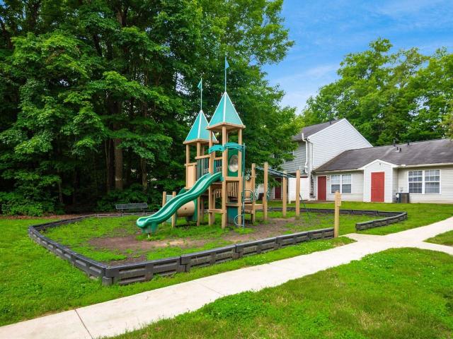 Post Woods 3 Bedroom Apartment for Rent at 423 Postwoods Dr, Reynoldsburg, OH 43068