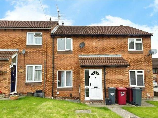 Pottery Road, Tilehurst, 2 Bedroom Terraced