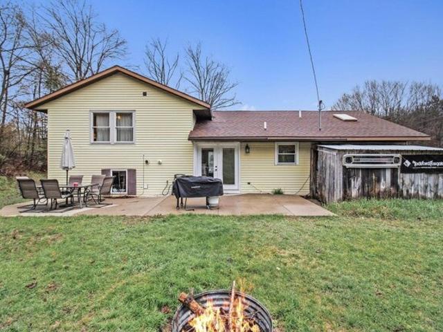Potter Rd, Bear Lake, Home For Sale