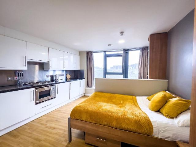 Potterrow, Edinburgh EH8, Studio to rent, £1,989 pcm | PrimeLocation