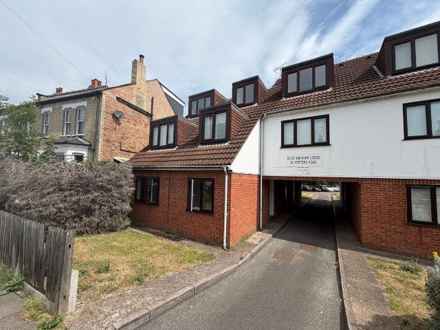 Potters Road, Barnet EN5, 1 bed flat to rent, £1,500 pcm | PrimeLocation